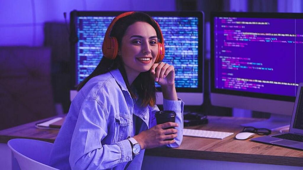 Se abre convocatoria de becas de programación FullStack para jóvenes latinoamericanos ¡Solicita ...