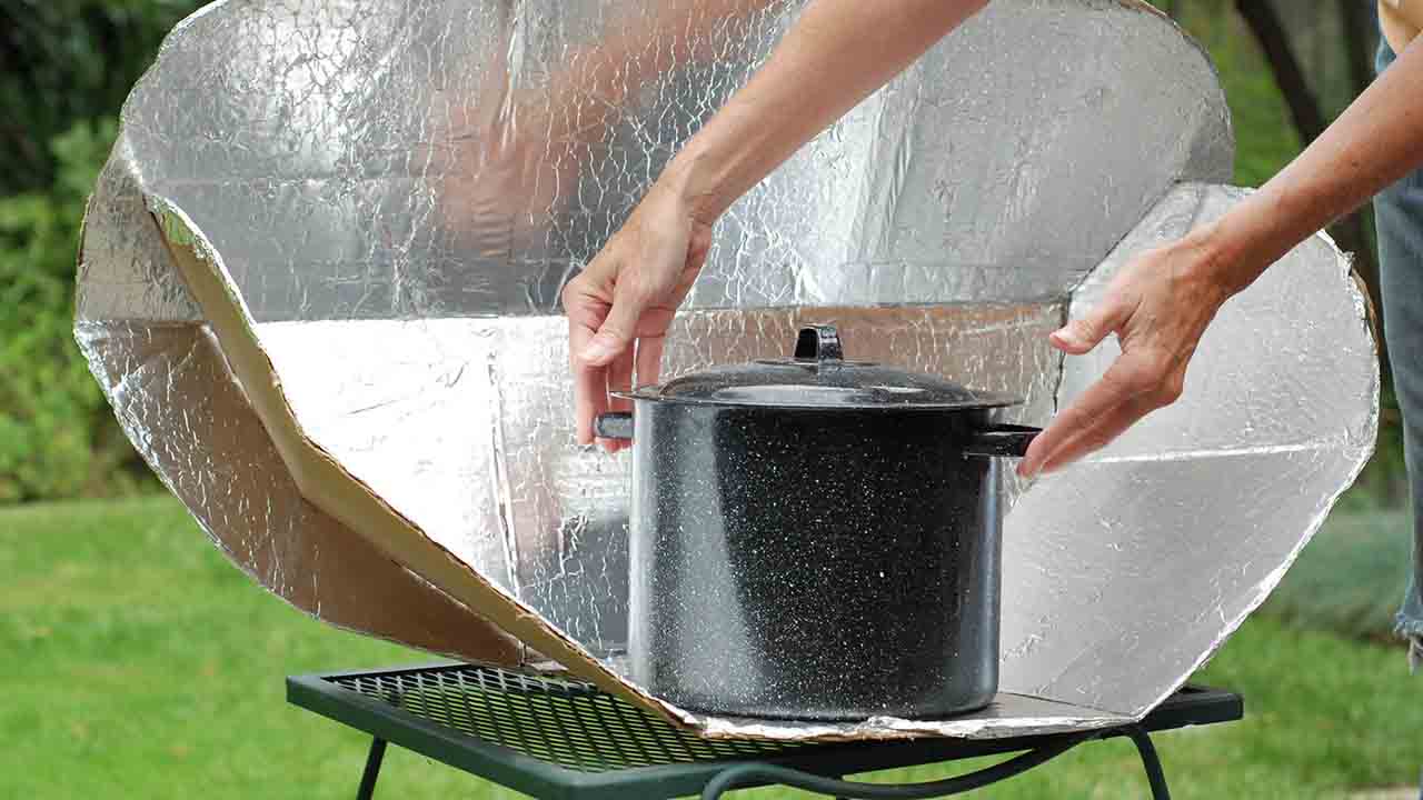 ¿Cómo construir una estufa solar? Descubre el curso gratuito de la UNAM